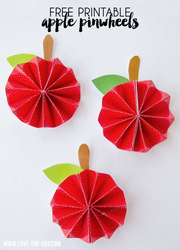 DIY Free Printable Apple Pinwheel Tutorial