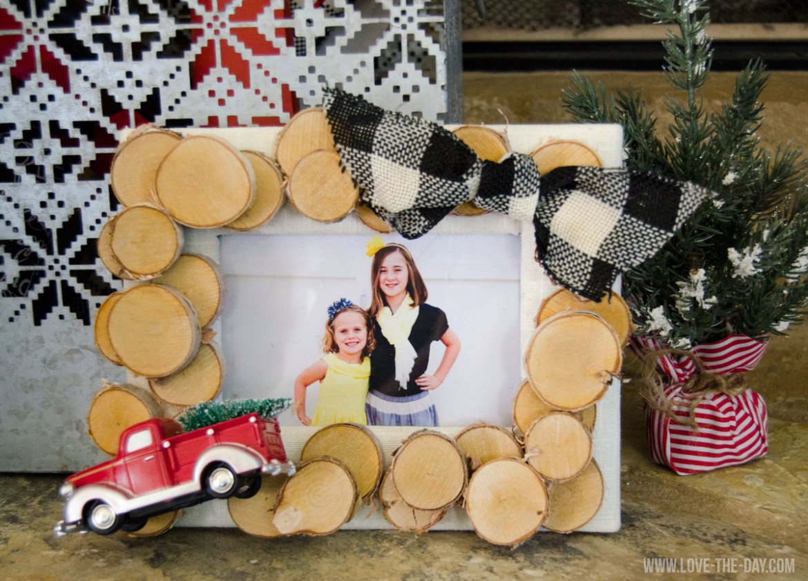 DIY Rustic Picture Frame - Love The Day