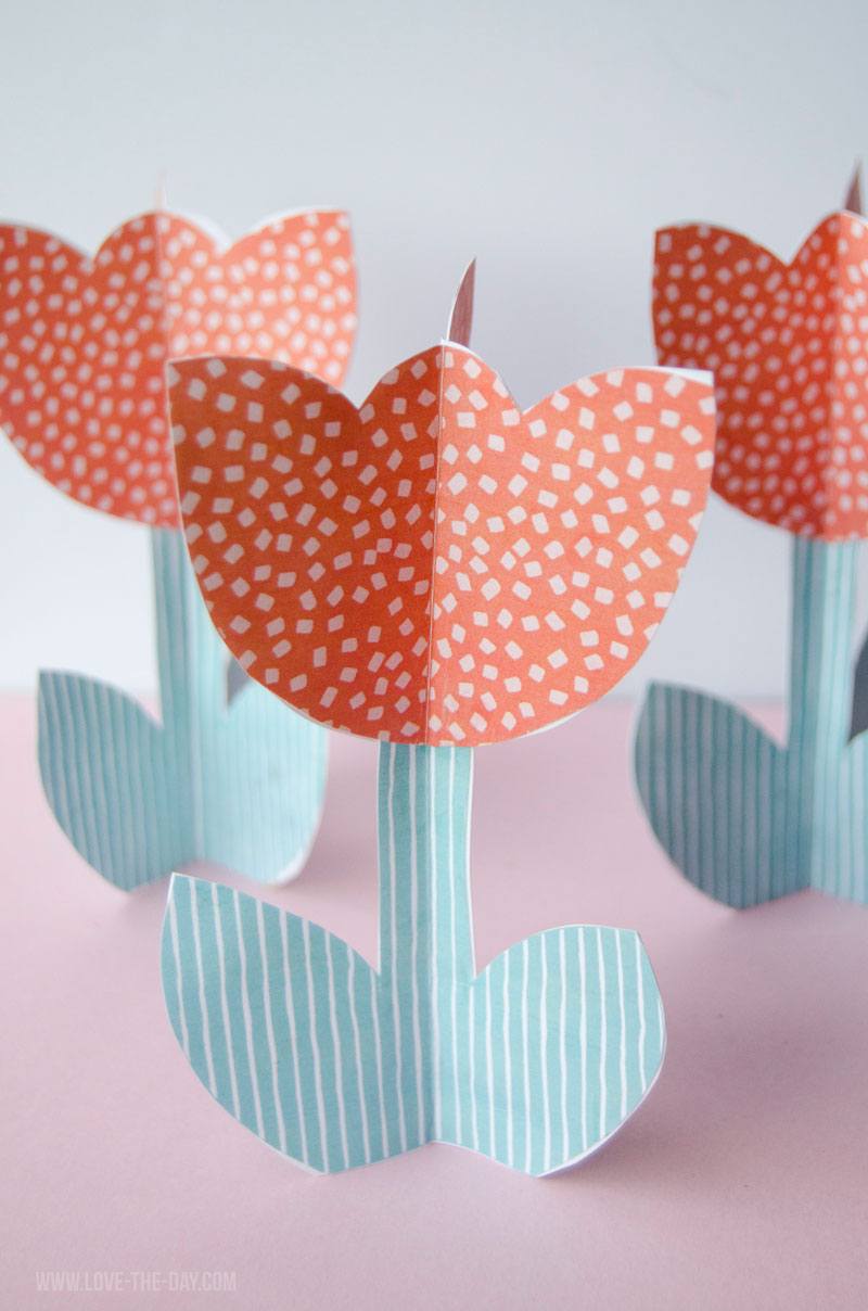 DIY Paper Tulip Template & Tutorial by Lindi Haws of Love The Day