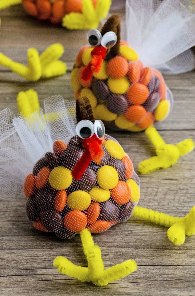 15 DIY Turkey Craft Projects for Thanksgiving on Love the Day
