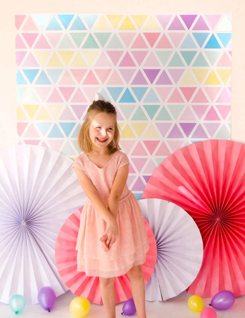 FREE Geometric Backdrop Download by Lindi Haws of Love The Day